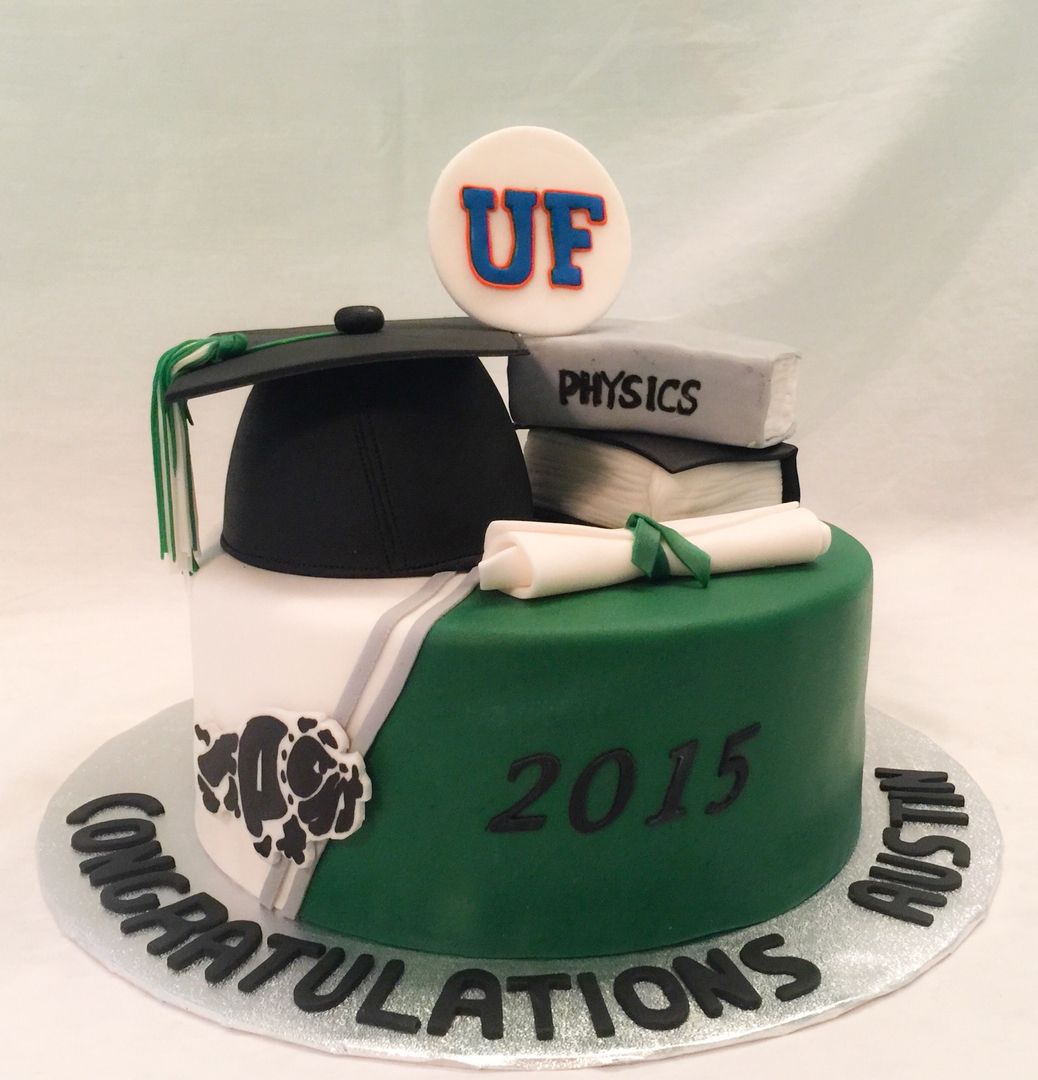 Graduation Cakes | Winter Haven, FL | 863-299-1166