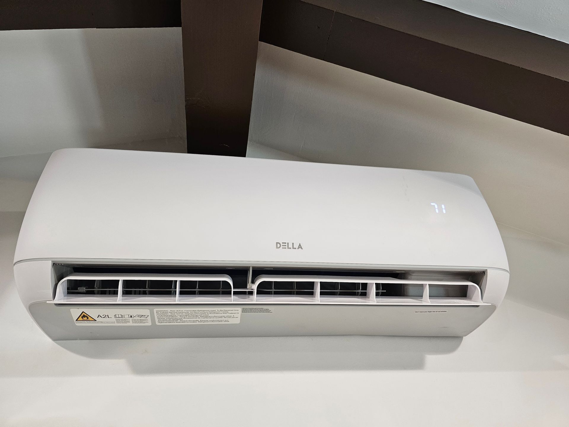 Hillside Expert Electrical installs mini split AC units