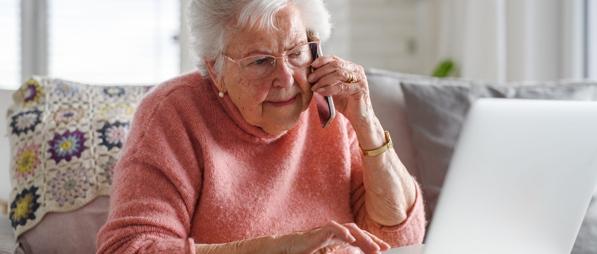 Scammers Posing as Funeral Home Staff Targeting Families