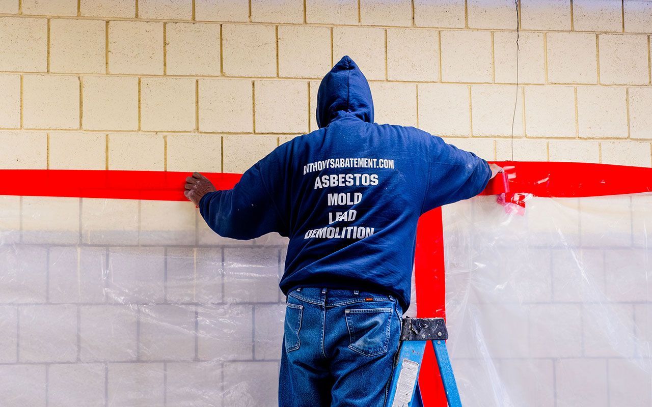 When Did They Stop Using Asbestos in Houses? The Complete Timeline