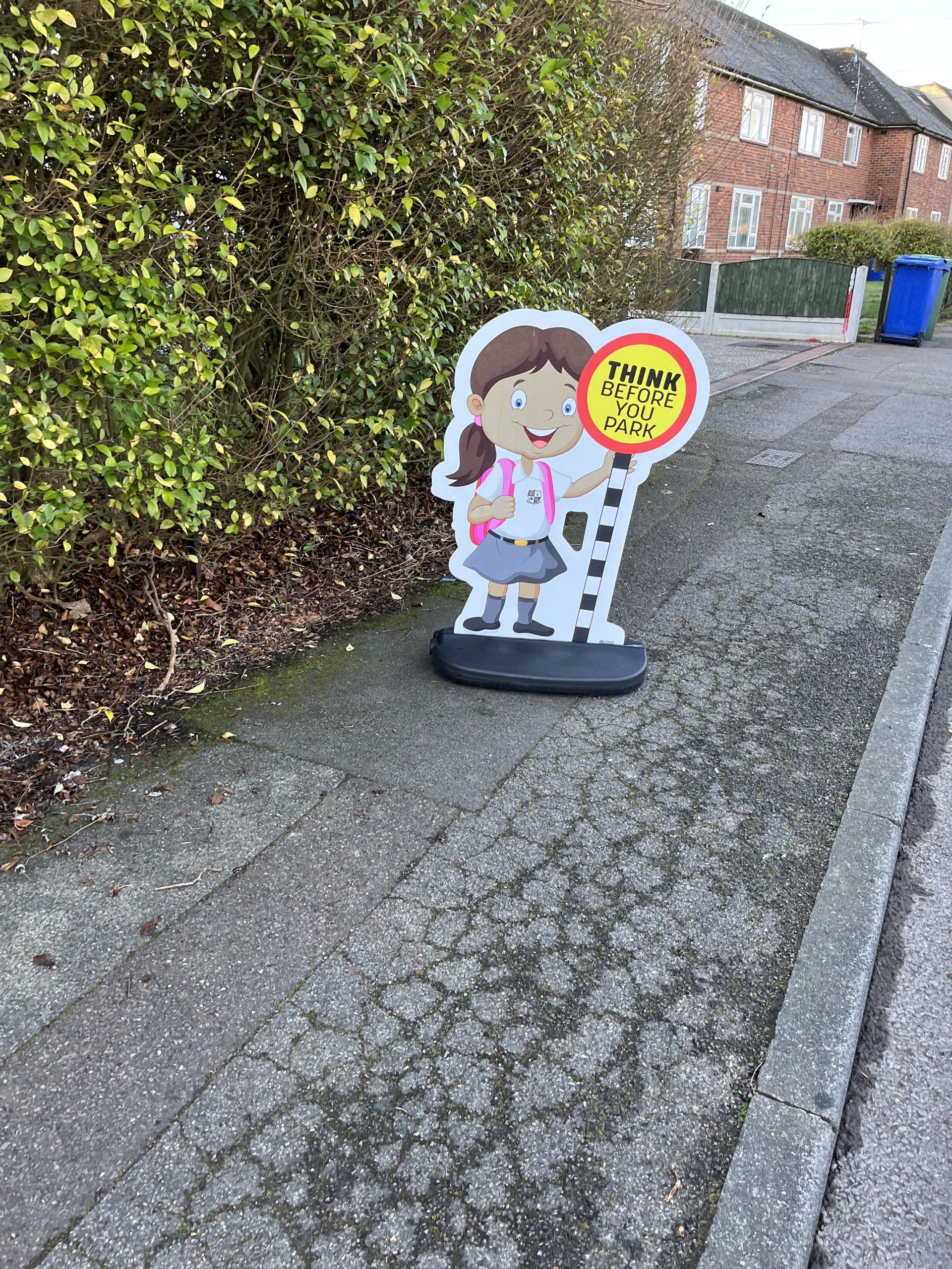 School parking signs to help with dangerous parking outside of schools