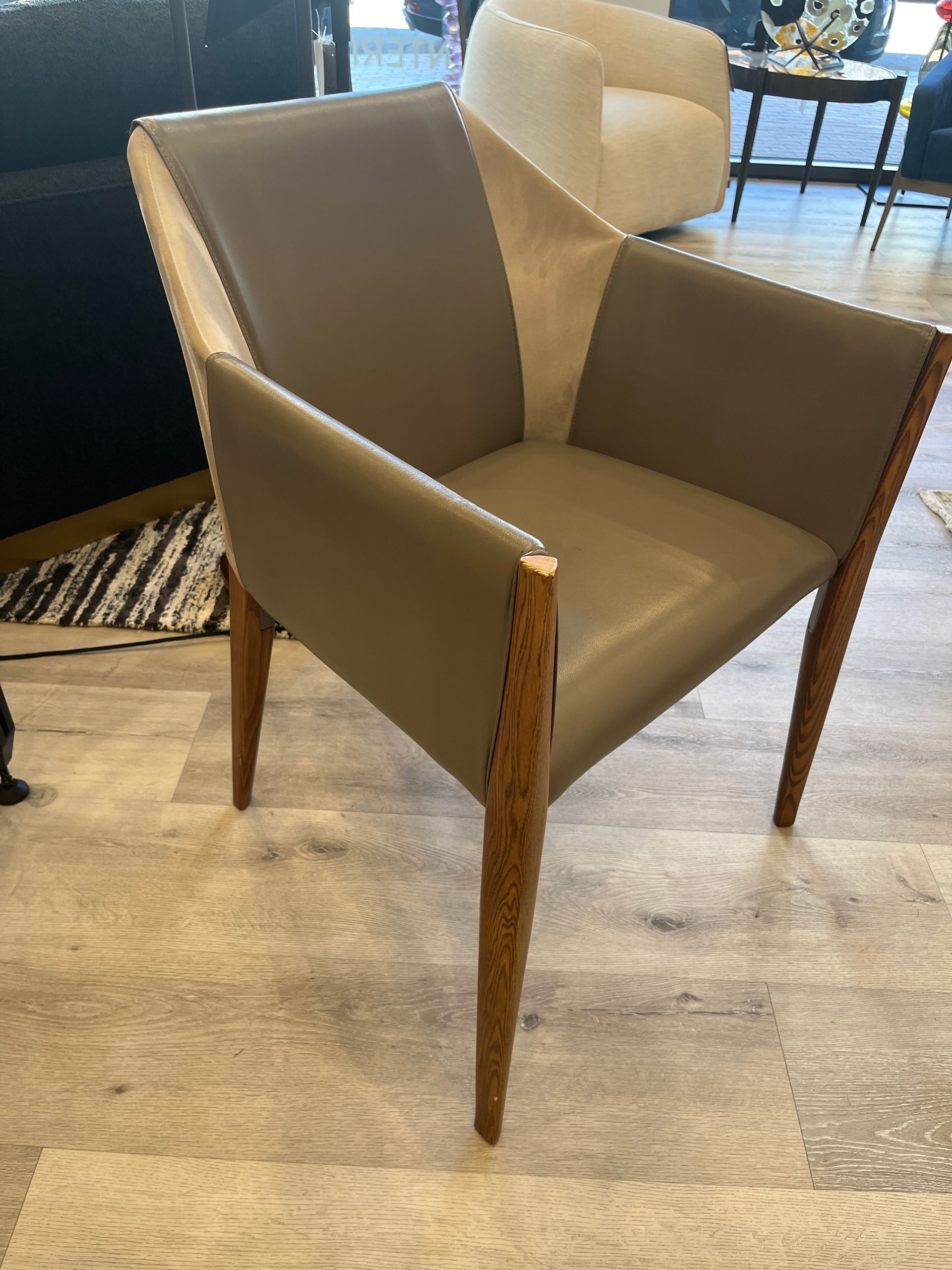 Floor Models | Element Home