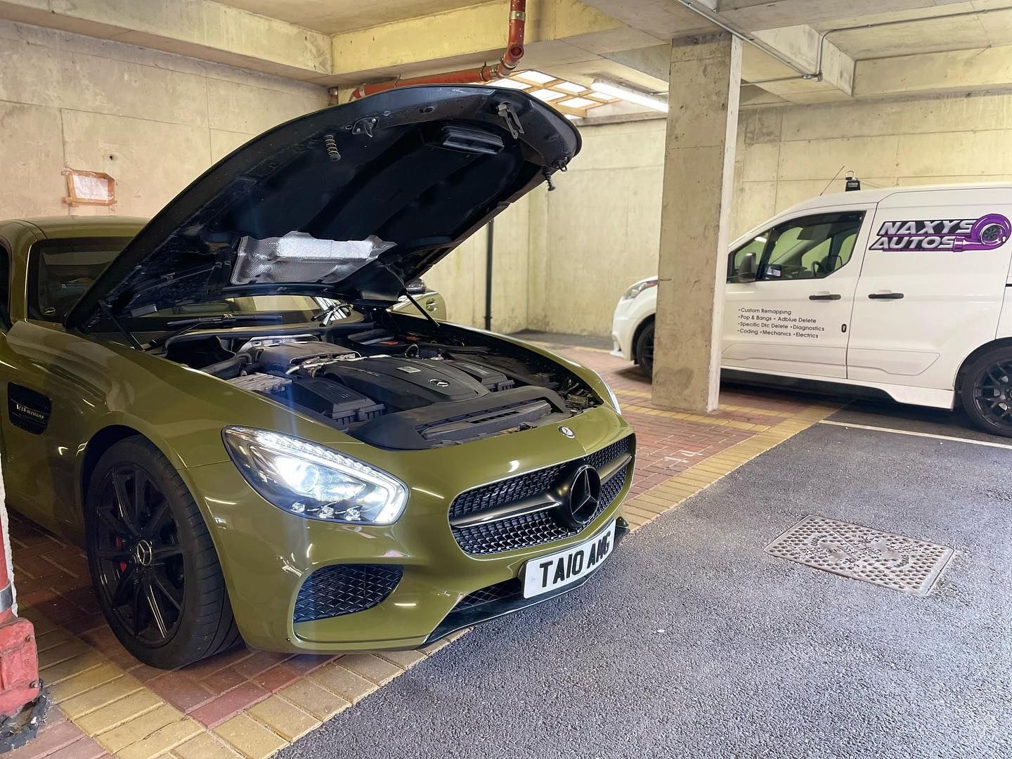 Contact | Naxys Autos | London | Ilford