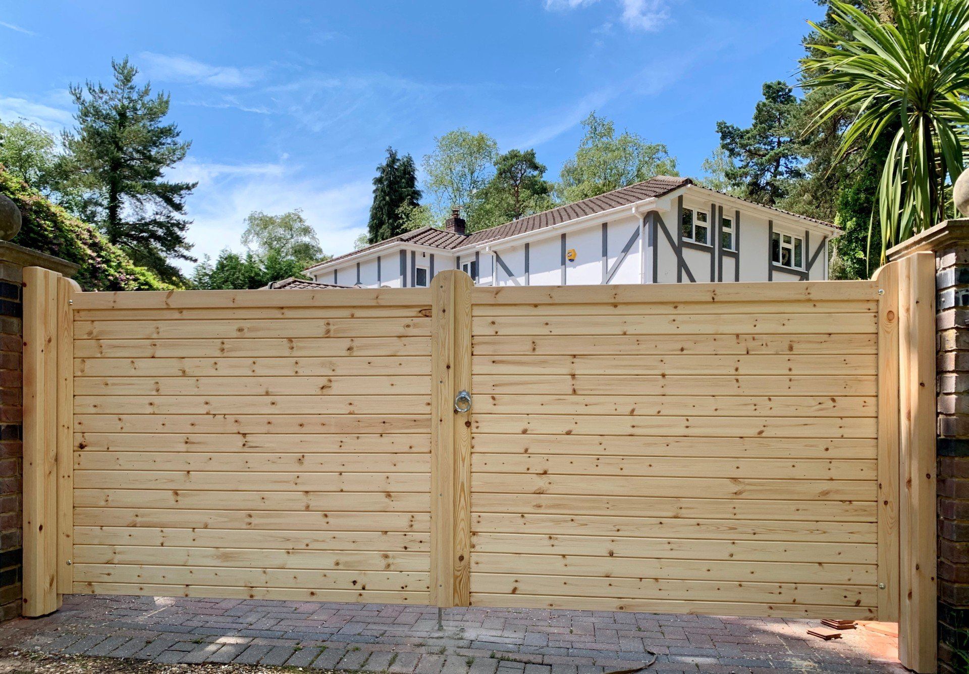 Hardwood gates | Poole | Dorset