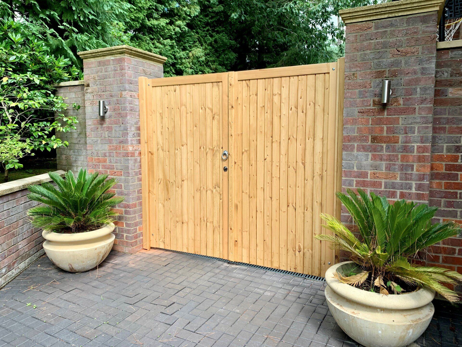 Hardwood gates | Poole | Dorset