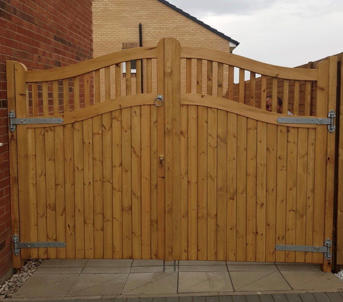 Hardwood gates | Poole | Dorset