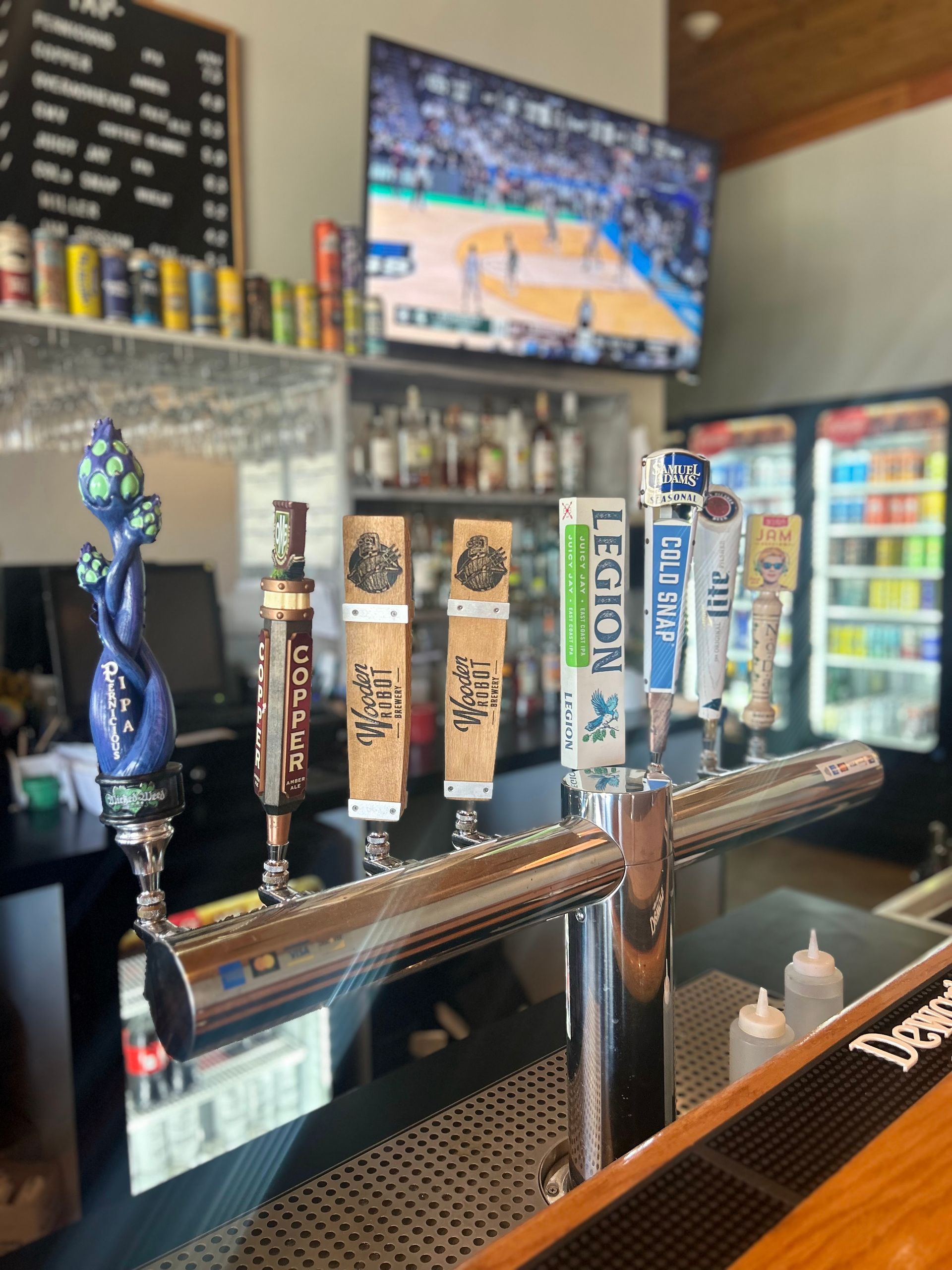 Golf Course Restaurant | Emerald Lake Golf & Social Club | Matthews, NC