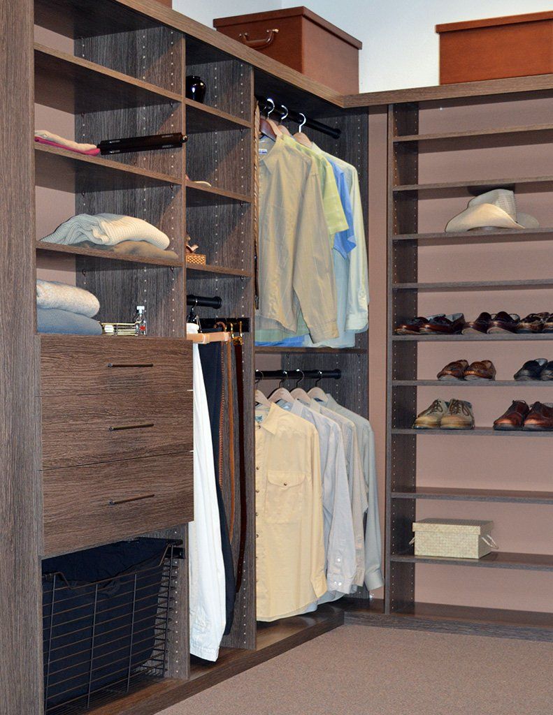 Custom Walk-In Closet Systems, Design & Installation