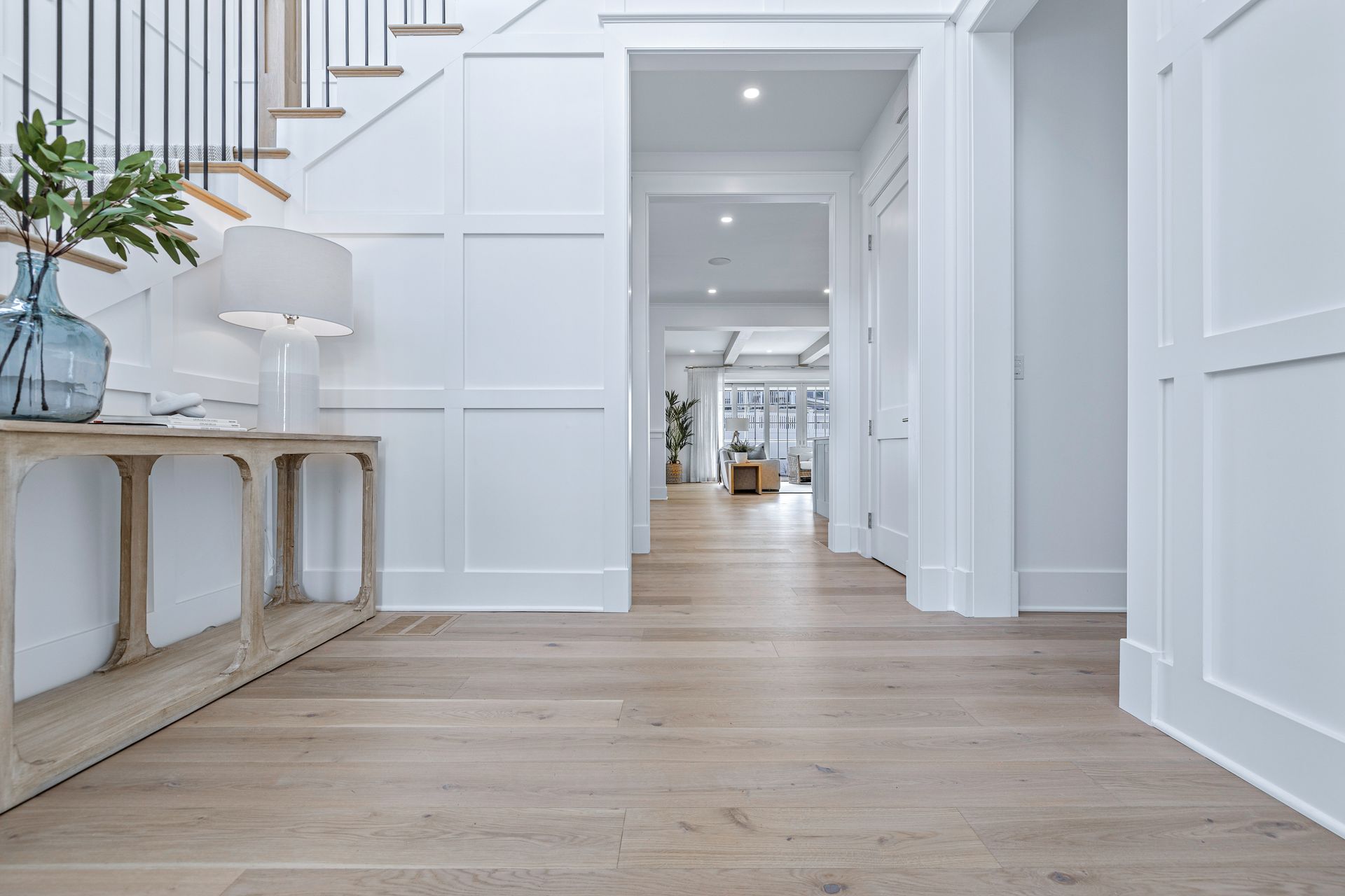 Mac Davis Flooring | Medium Colors