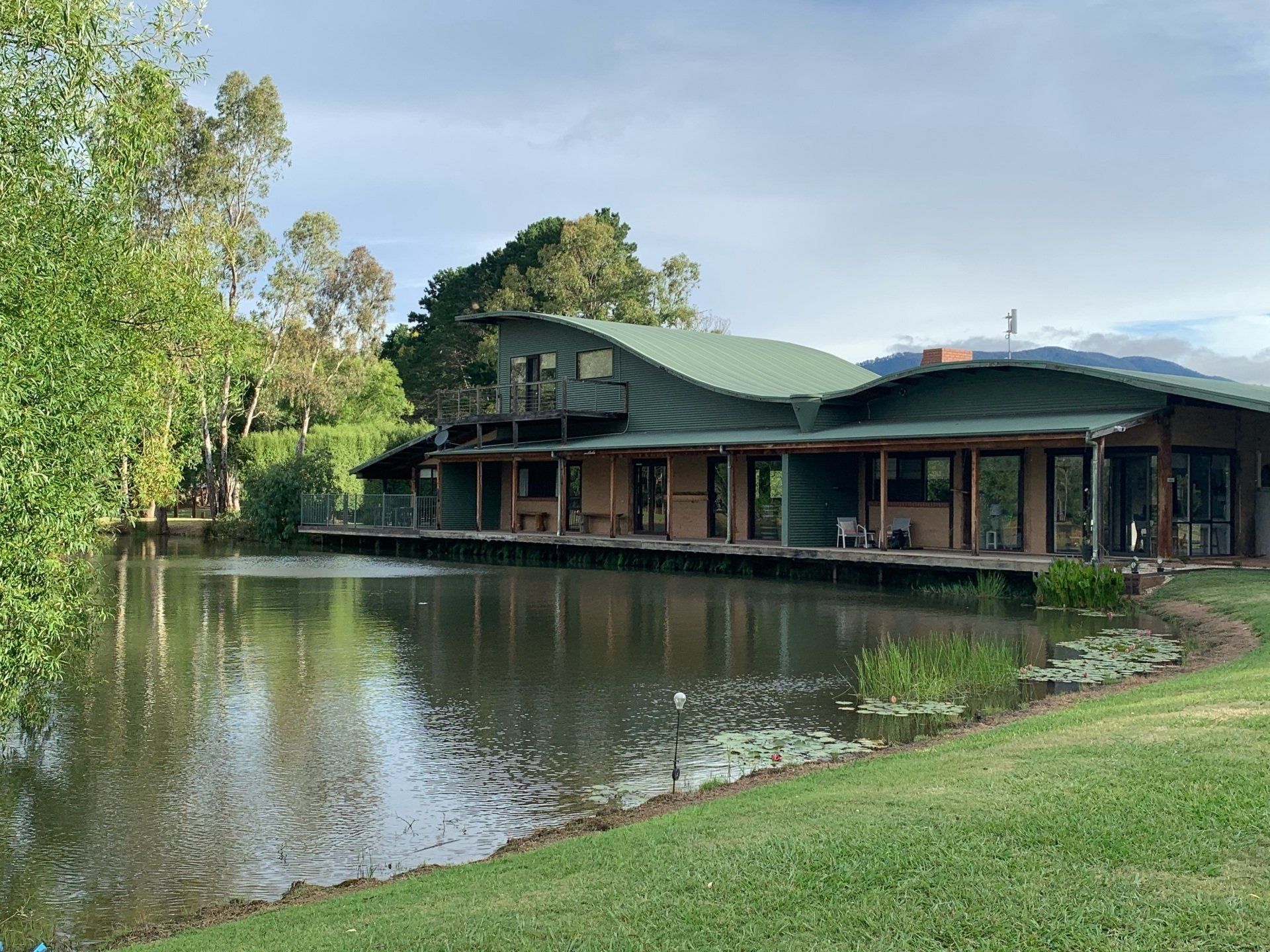 About - Goulburn River Lodge Holiday Accommodation in Thornton, Lake ...