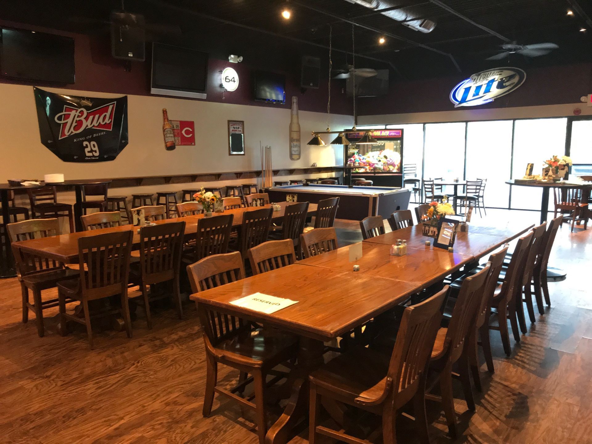 Sports Bar | Mason, OH | James‘ Third Base Sports Bar and Grill