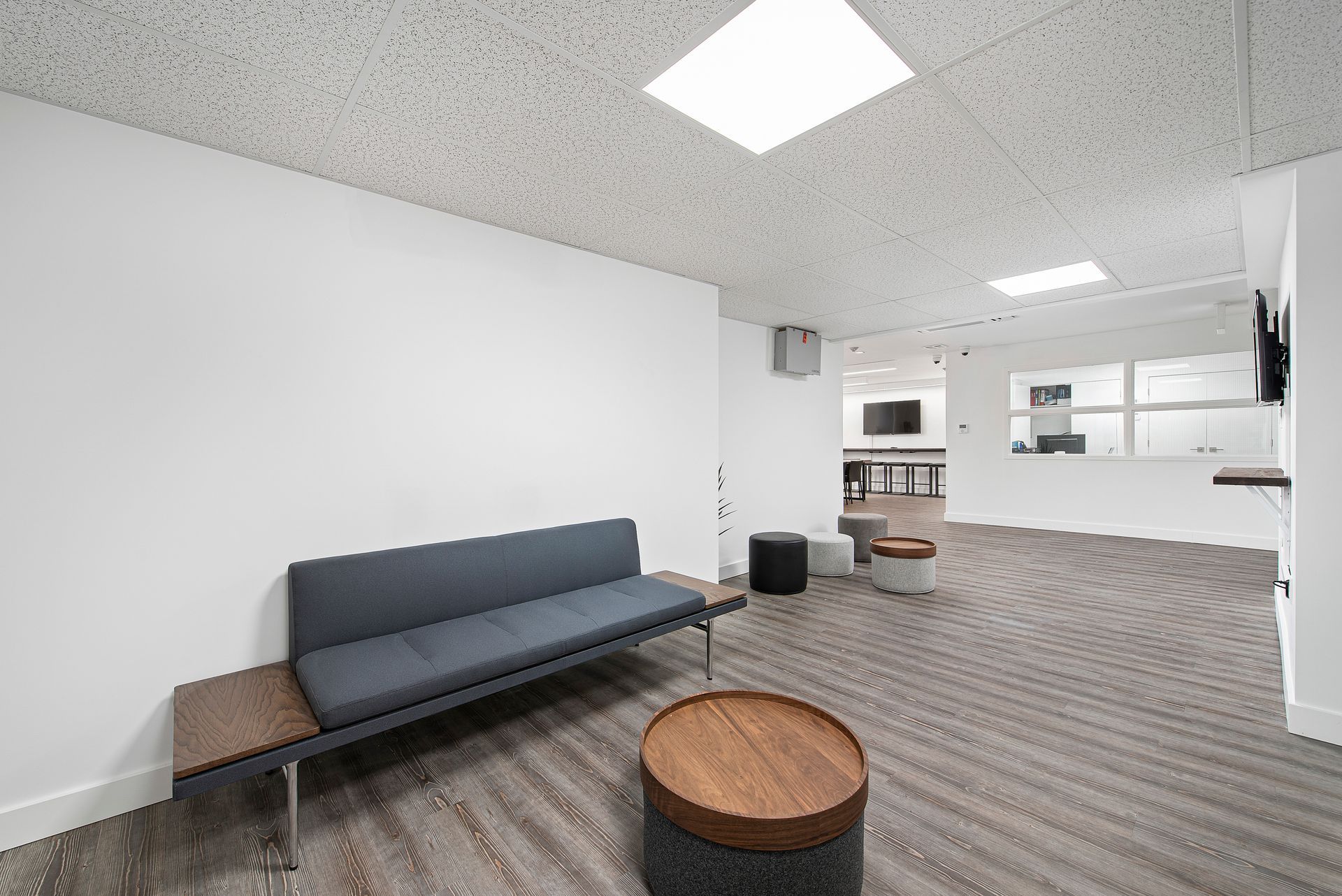 Apartment Gallery | 297 Queens Ave