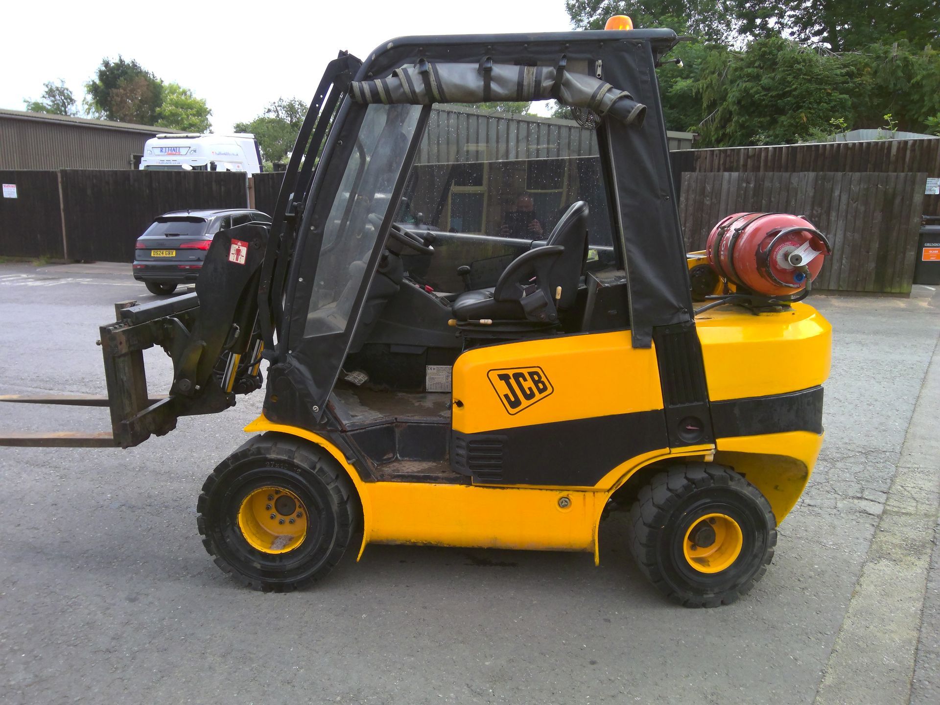 Home | Forklift Trucks & Telehandler Hire | Cheltenham