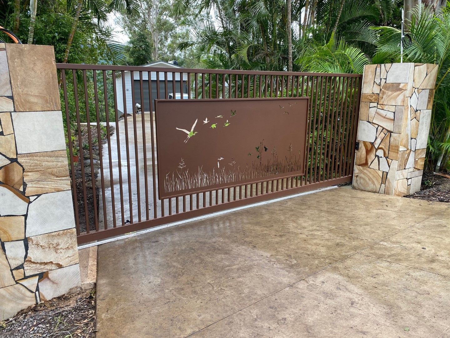 Sliding Gates | Oceans Fencing