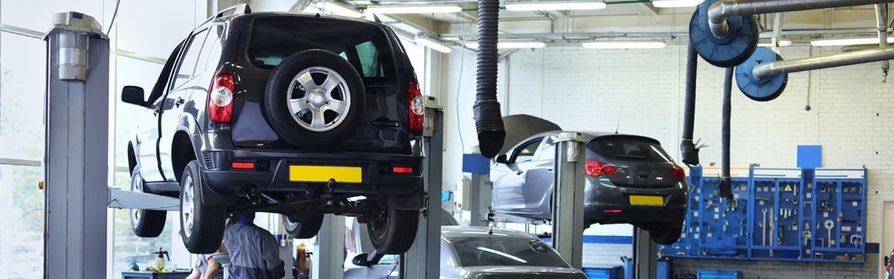 Thorough MOT testing at Stiles Garage Battle Ltd