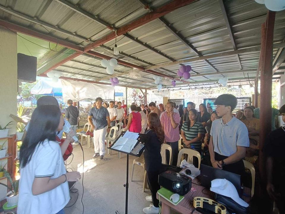 Philippine Brethren Launch New Church in Caypombo
