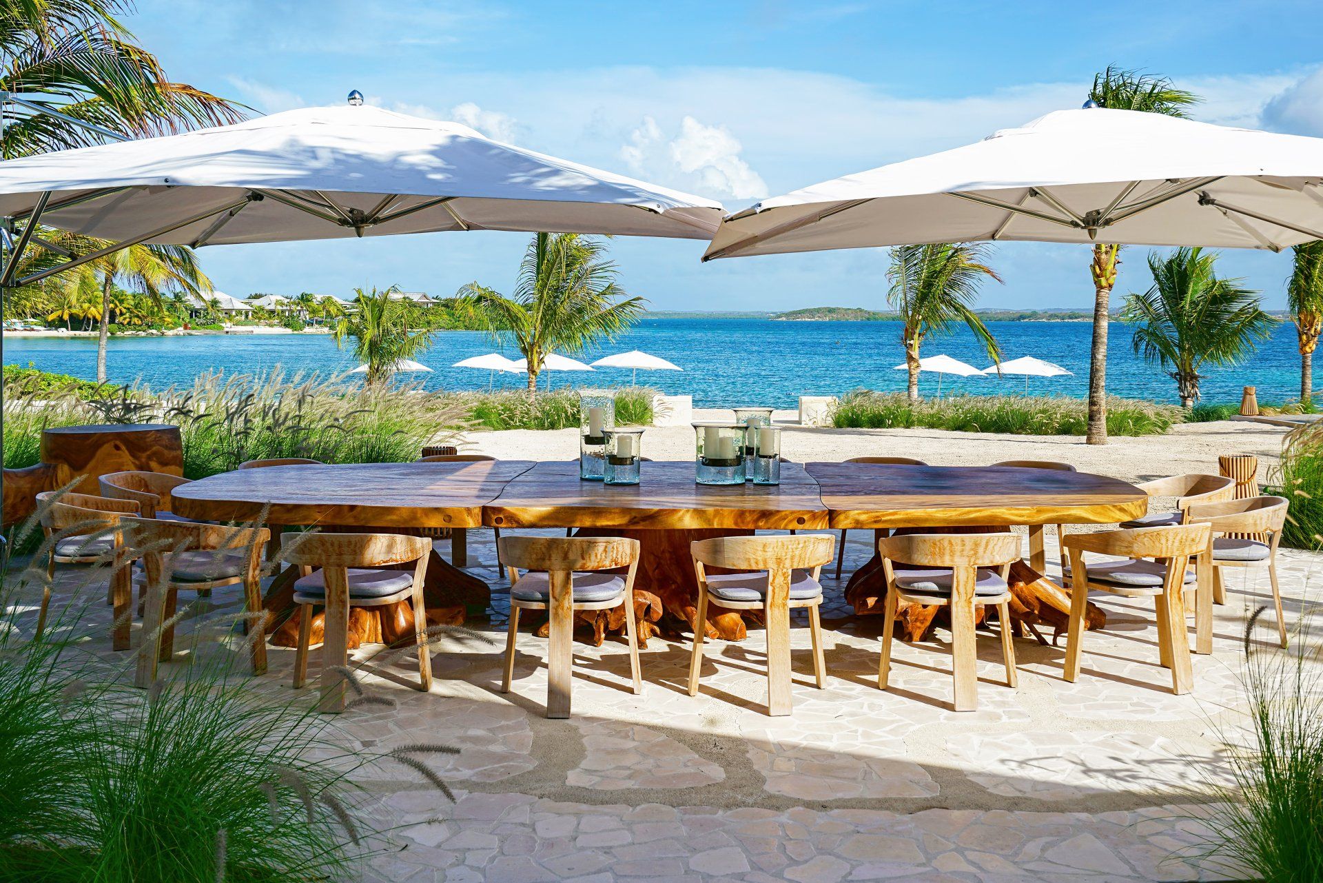 Tŷ Compton Eight Bedroom Luxury Villa -Jumby Bay Island Resort Antigua ...