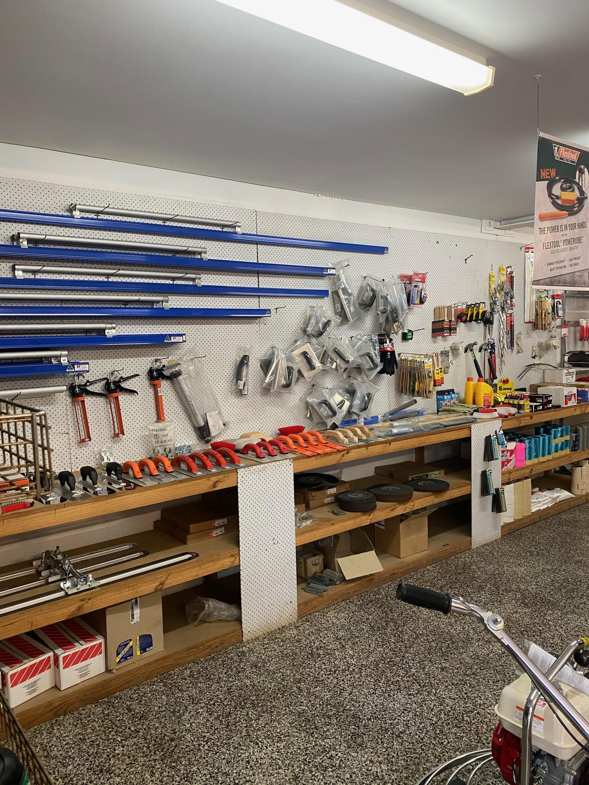 Brickies Tools in Toowoomba | Darling Downs Concretors Warehouse