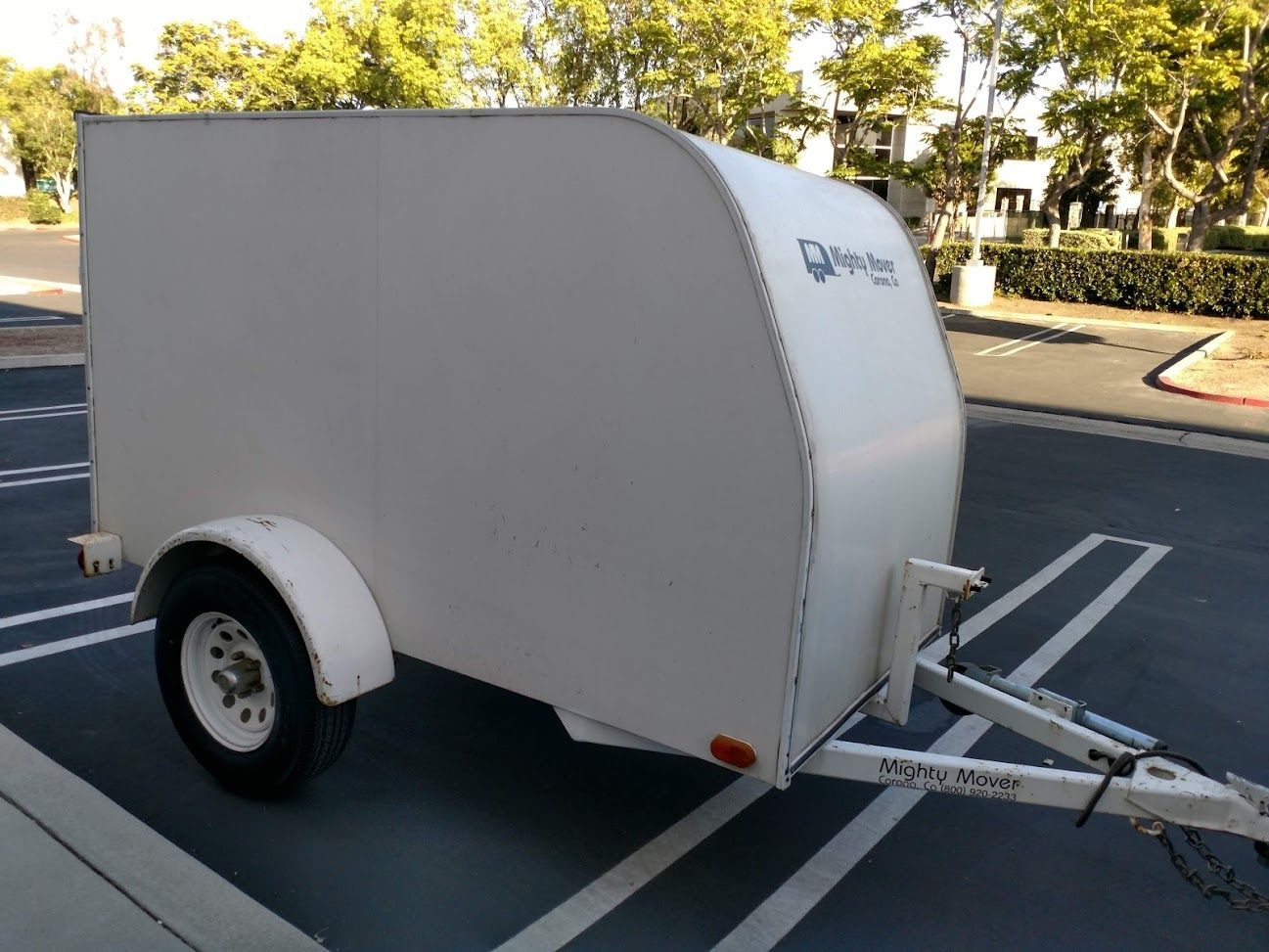 Enclosed Trailer Rentals | Lake Forest, CA | Speedy Trailers