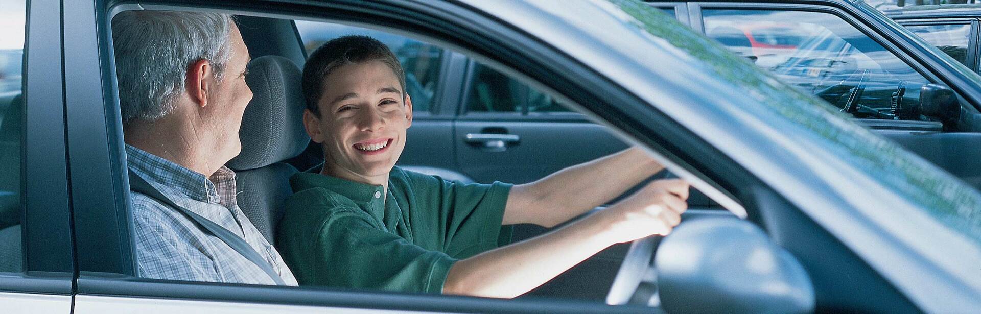 ET POURQUOI PAS LA CONDUITE ACCOMPAGNEE