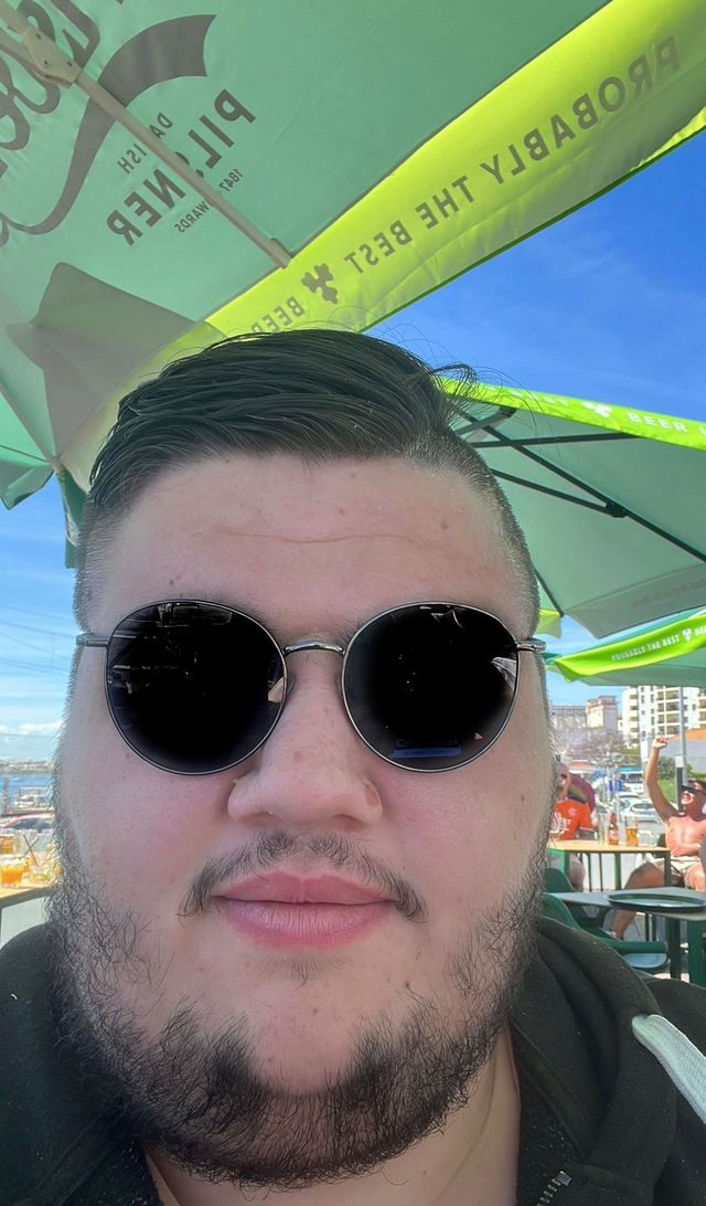 Jason Munro's Instagram, Twitter & Facebook on IDCrawl