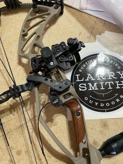 Accurate Archery | Yardage Marker Light