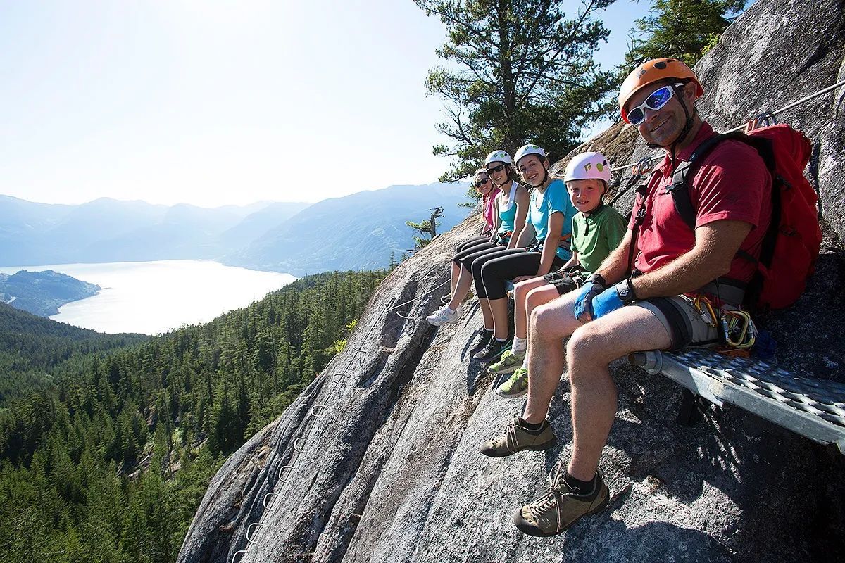 Bald Eagle Viewing Boat Tour | HARRISON ECO TOURS | BC