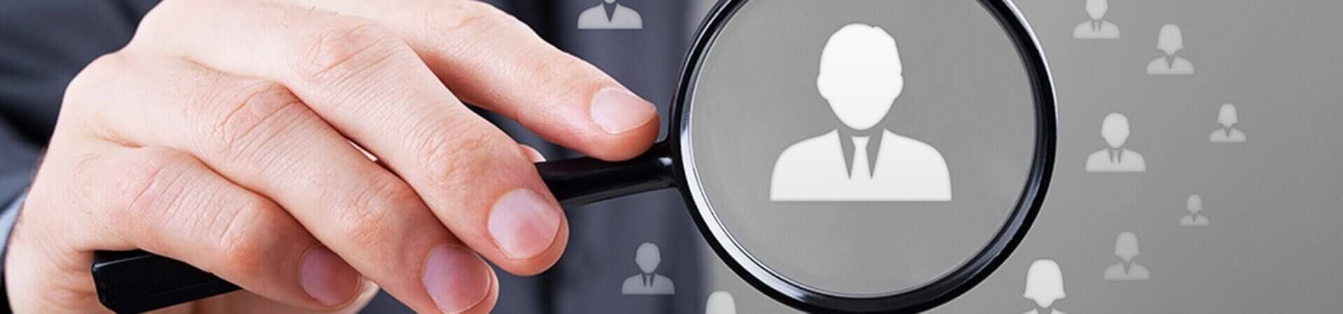 4 BEST WAYS TO GET NOTICED AND RECRUITED BY HR
