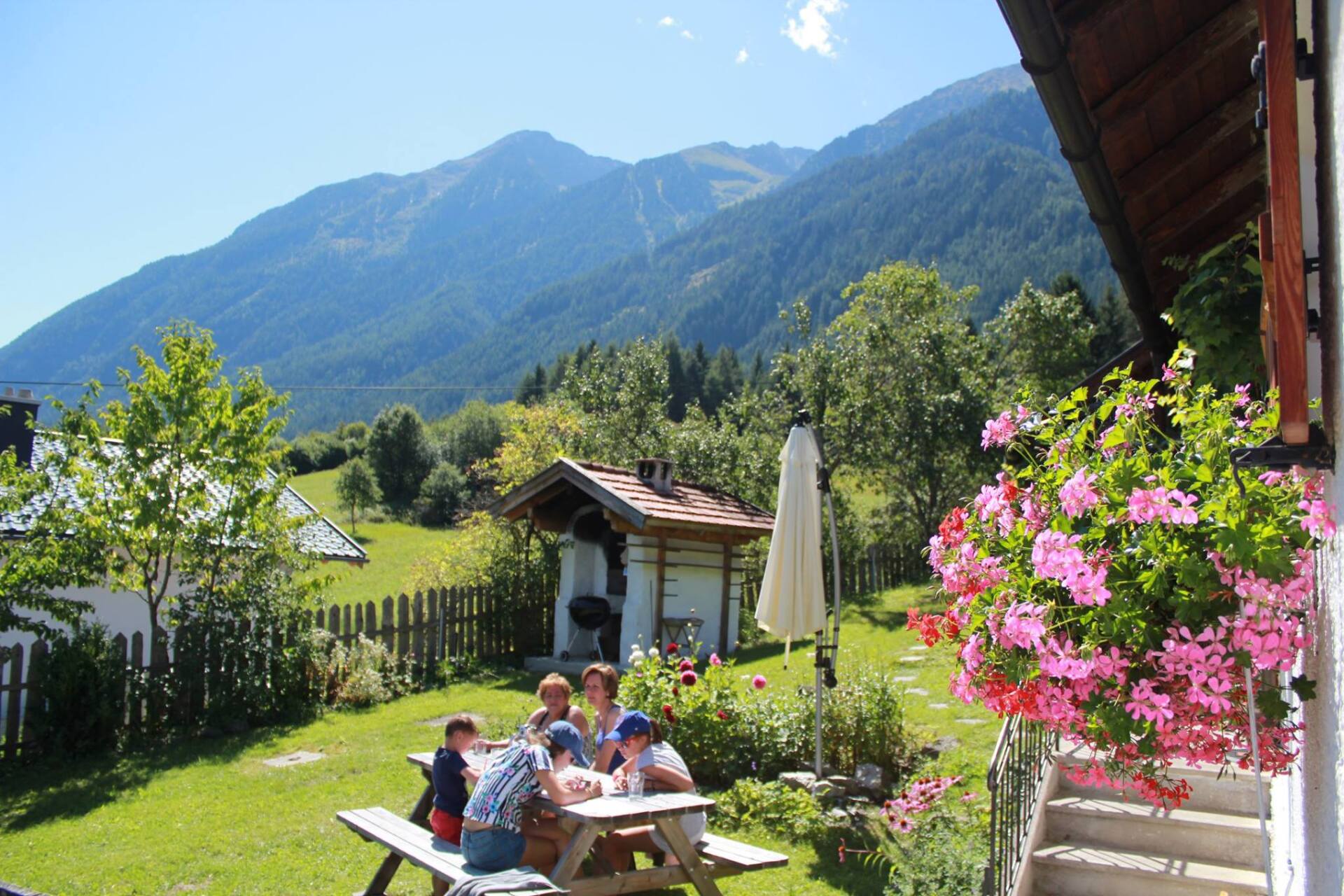 Haus Sautens, Family Mountain Holidays in Tirol/Oetztal