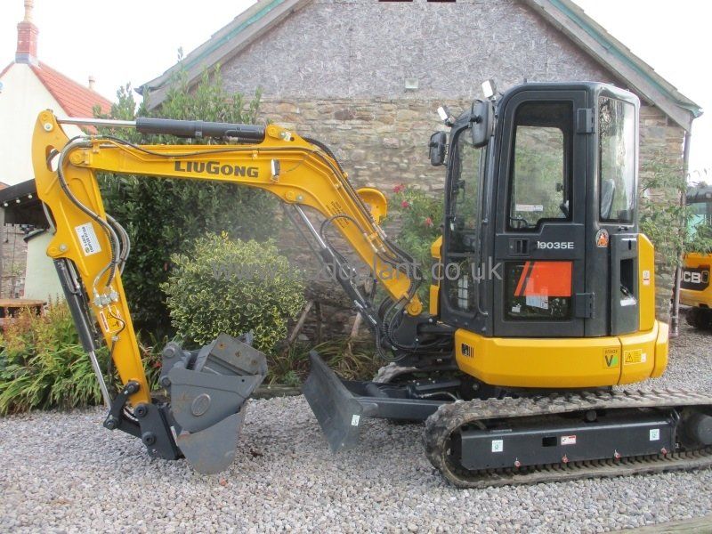 Used Mini Diggers for sale & rent