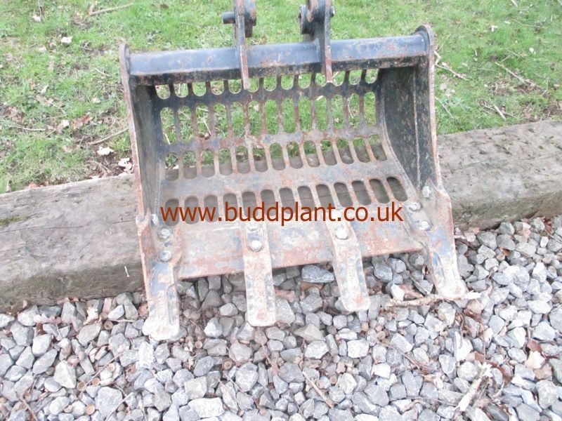 Second Hand Equipment Attachments for sale & rent