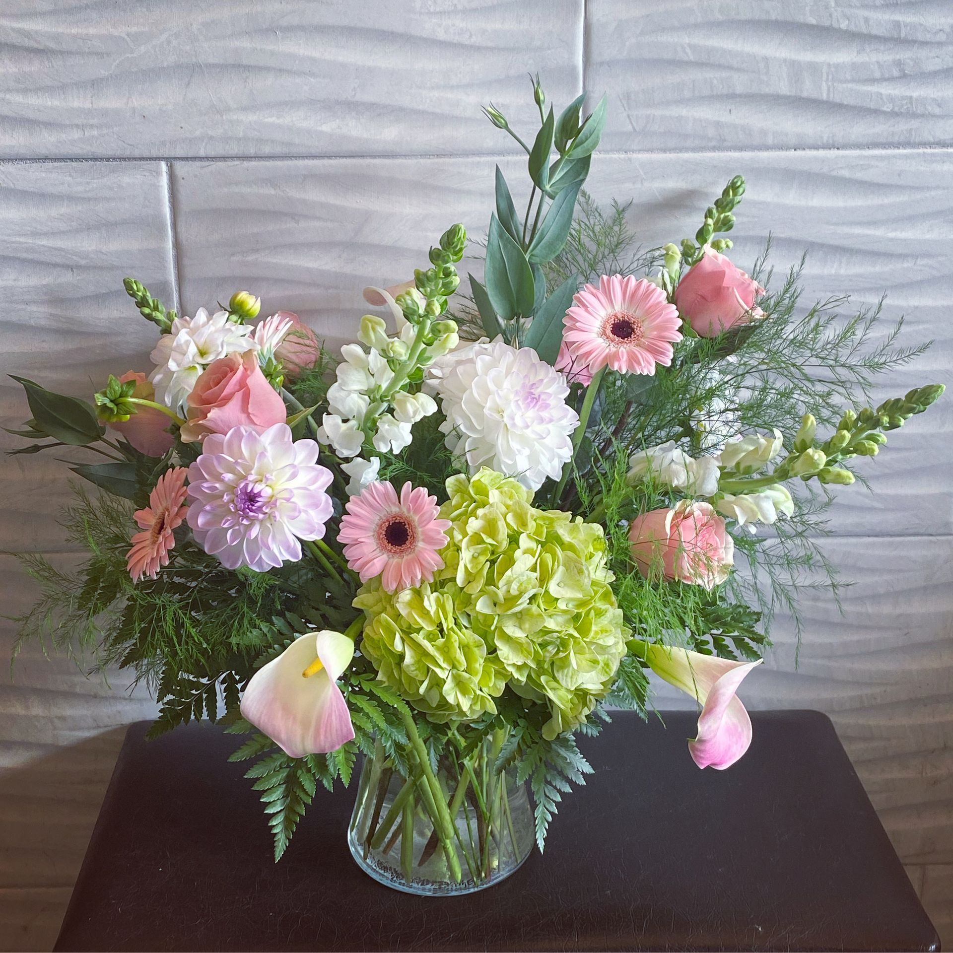 Flowers, Plants & Gift Baskets | Stratford Flower Shoppe