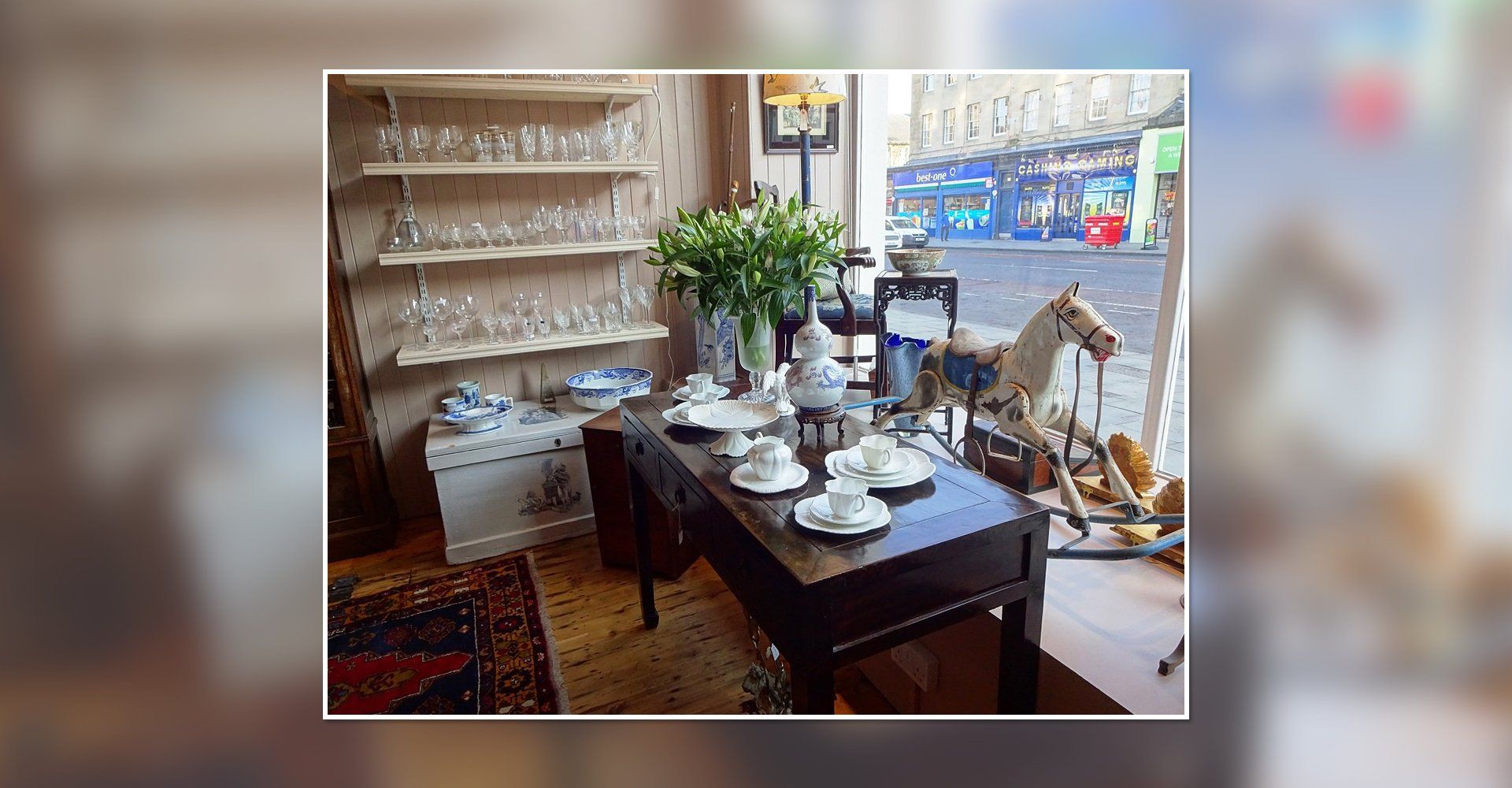 Folly Antiques: antique home furnisings in Edinburgh