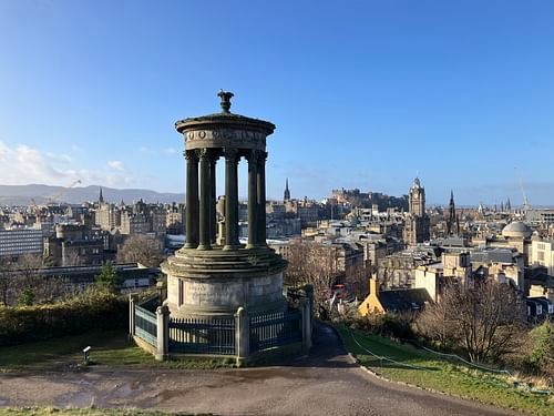 Walks with Lewis | Edinburgh Walking Tours | Home