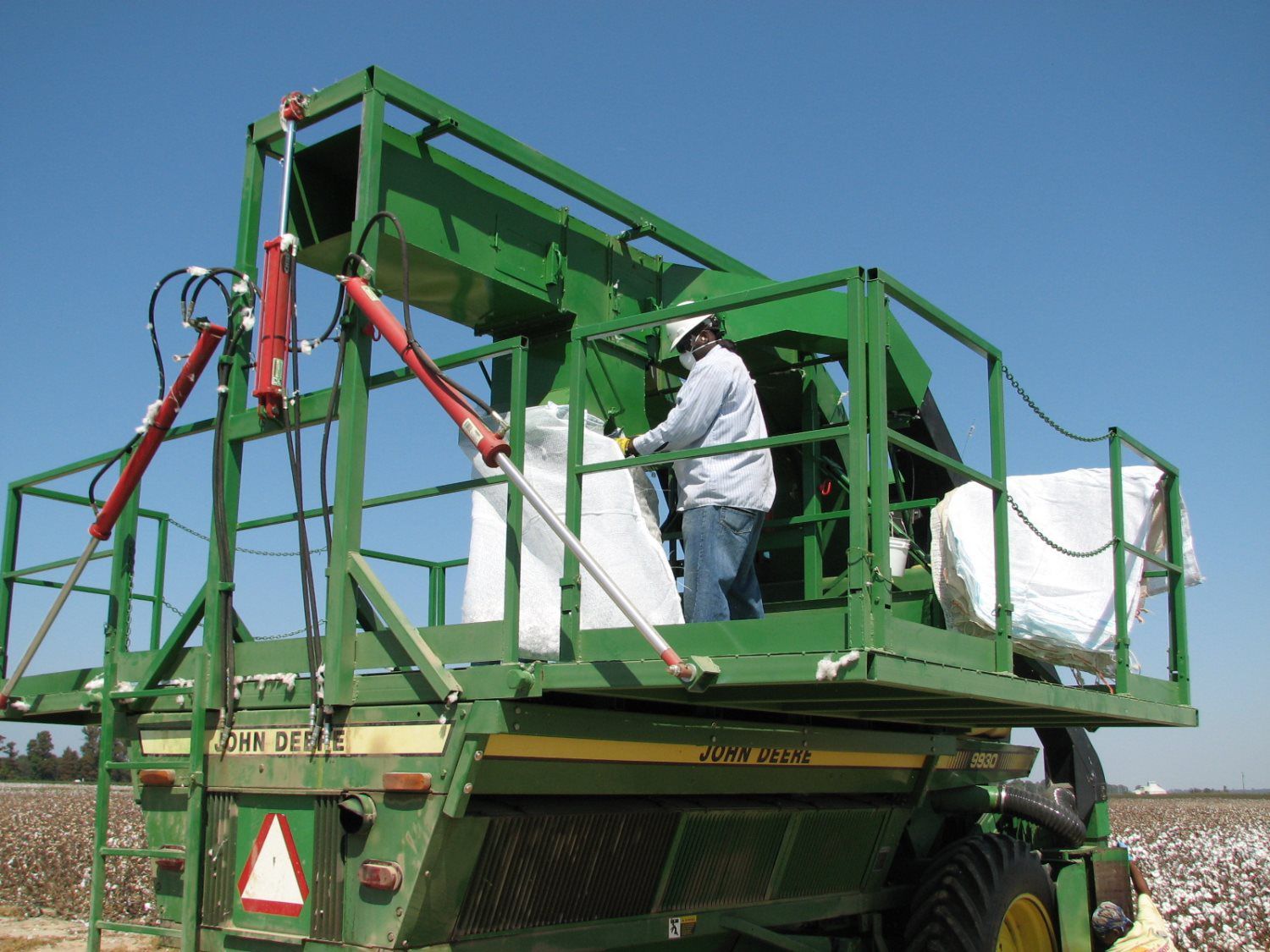 Research Cotton Pickers | Lipsey GinTech