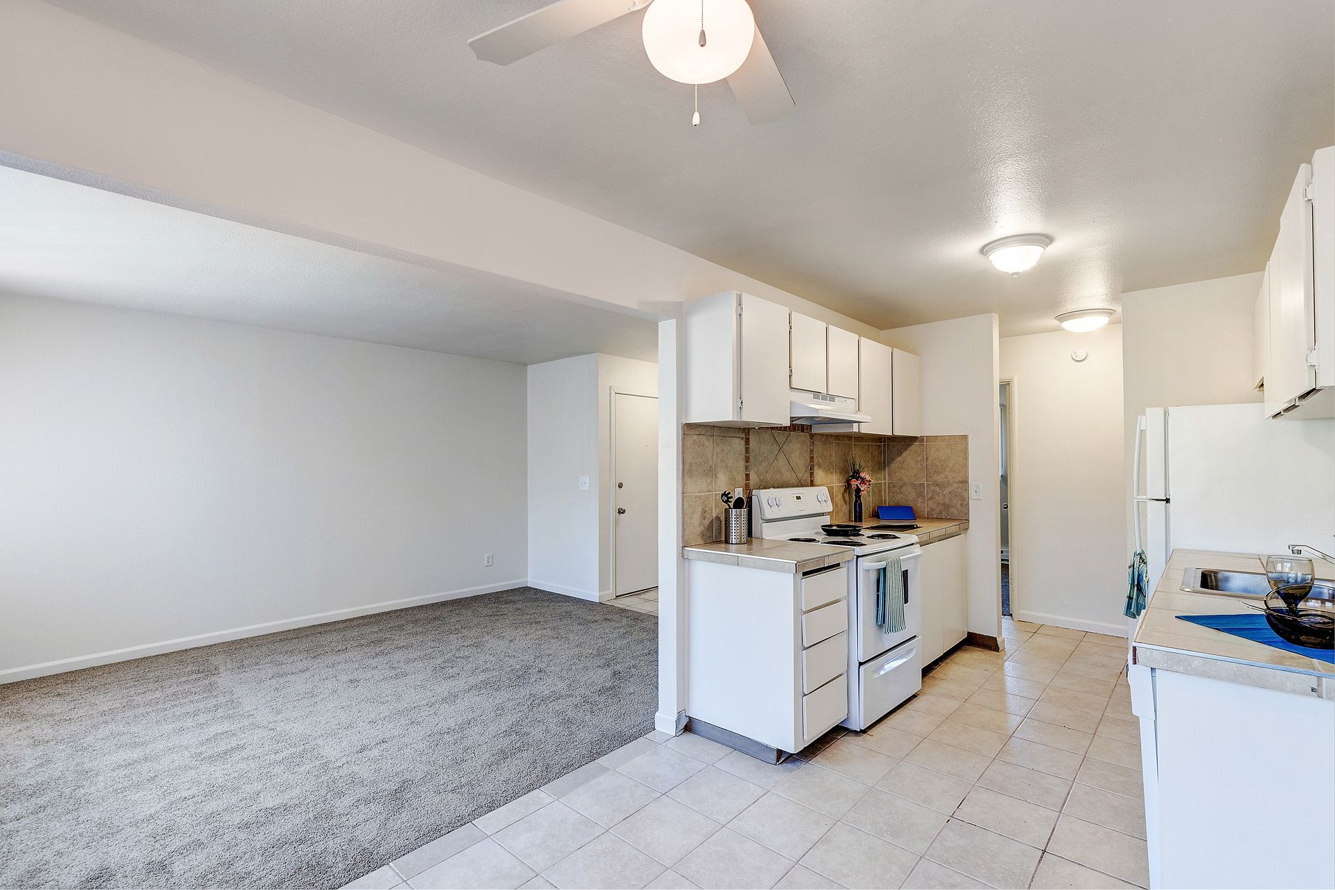 Countrywood Apartments