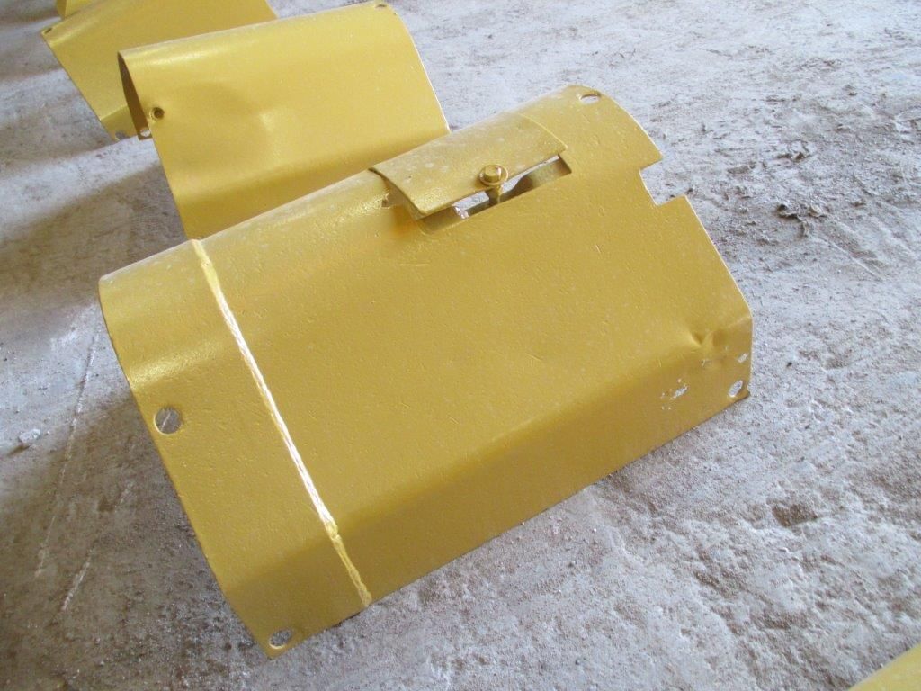 Caterpillar 572G Track Guard