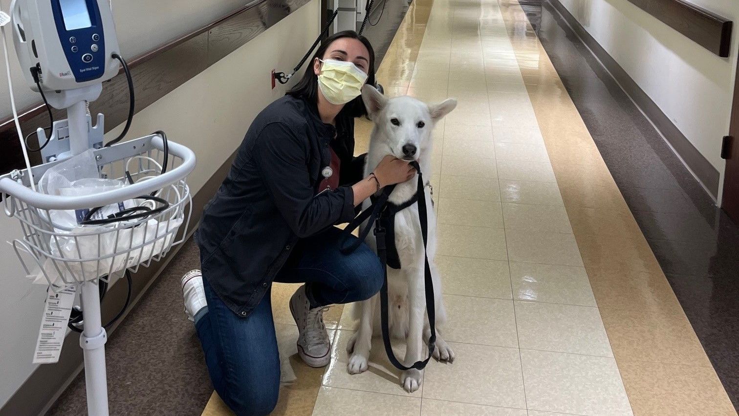 Medical Student Volunteers at Bluegrass Care Navigators; Expands Experience