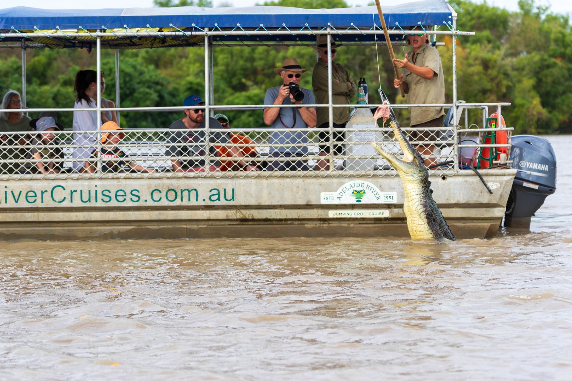 The Legendary Feud of Brutus and Dominator: Kings of the River