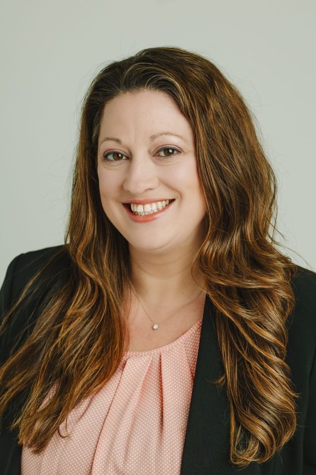 Ashley Meador's Instagram, Twitter & Facebook on IDCrawl