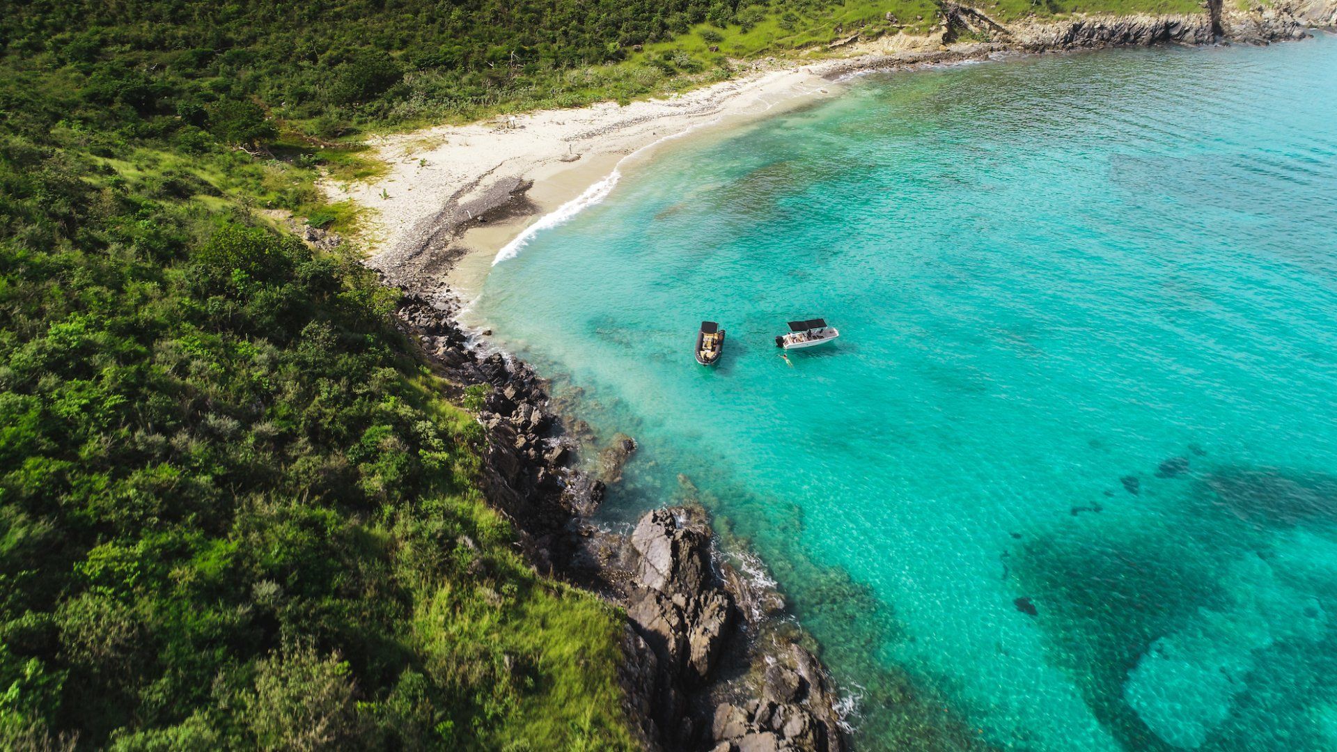 Nos Bateaux | Alvy | SXM Boat Rental