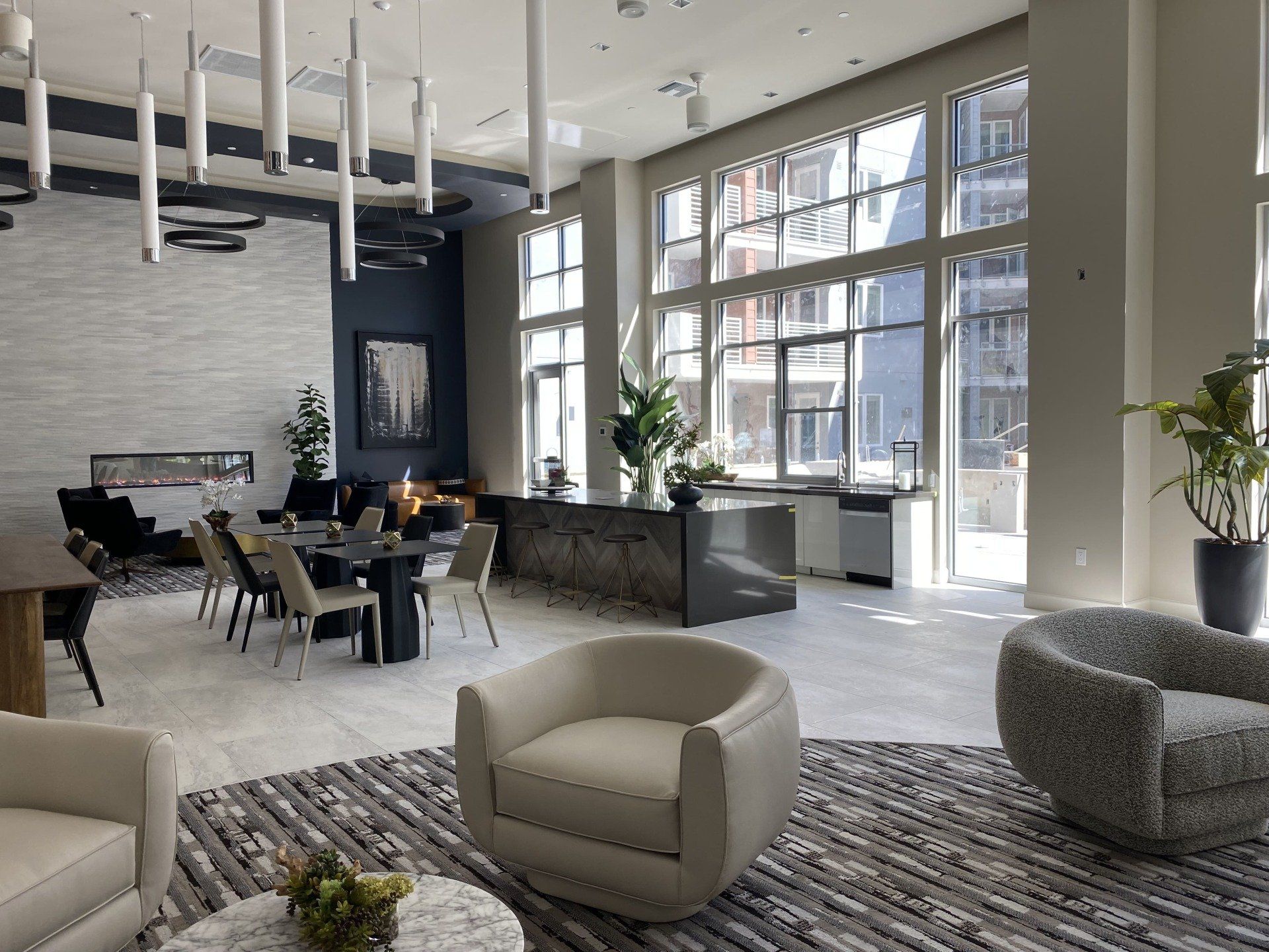 Gallery | Capitol Towers Apartment Homes