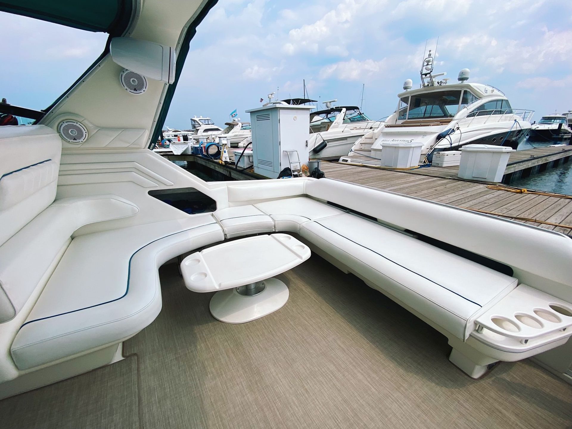 46' Sea Ray Express | Knot My Boat Charters