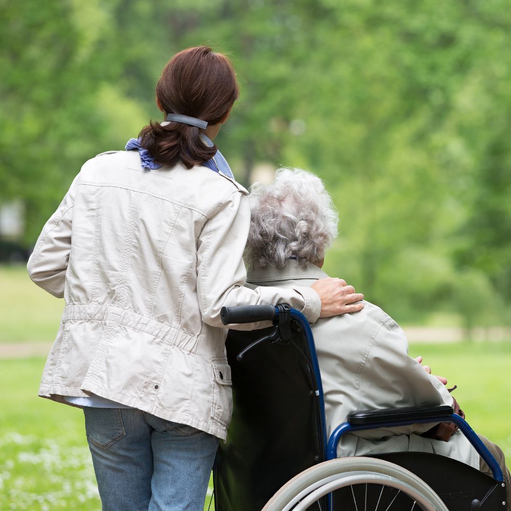 Assisted Living Services - Memory Care Services - Caraton Commons