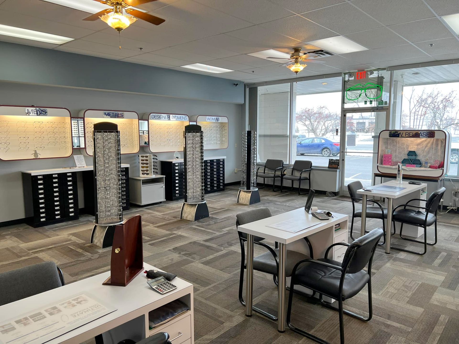 Eyewear Retailer in West Lebanon NH | Pro Optical