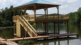 Custom Docks - custom decks Alabama
