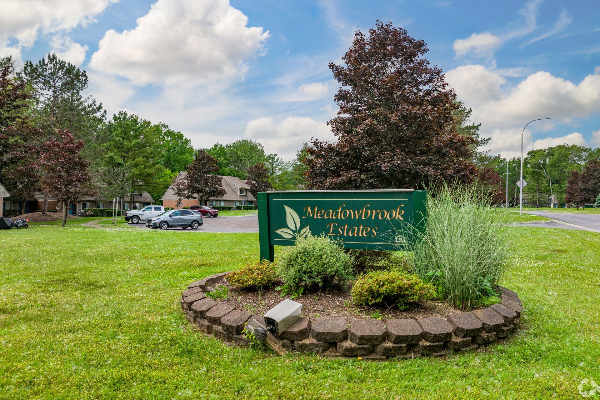 Meadowbrook Estates | Suburban Management | NJ