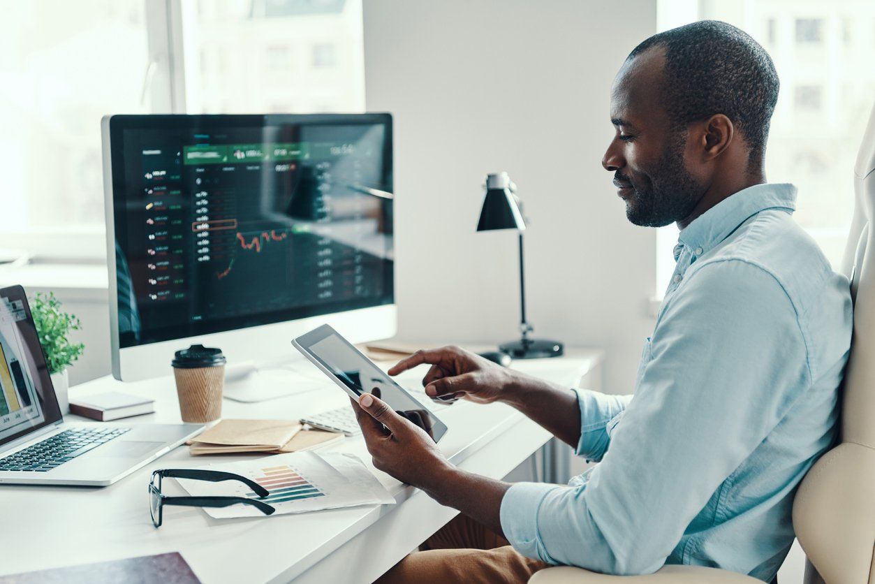 How Social Media Influences The Stock Market
