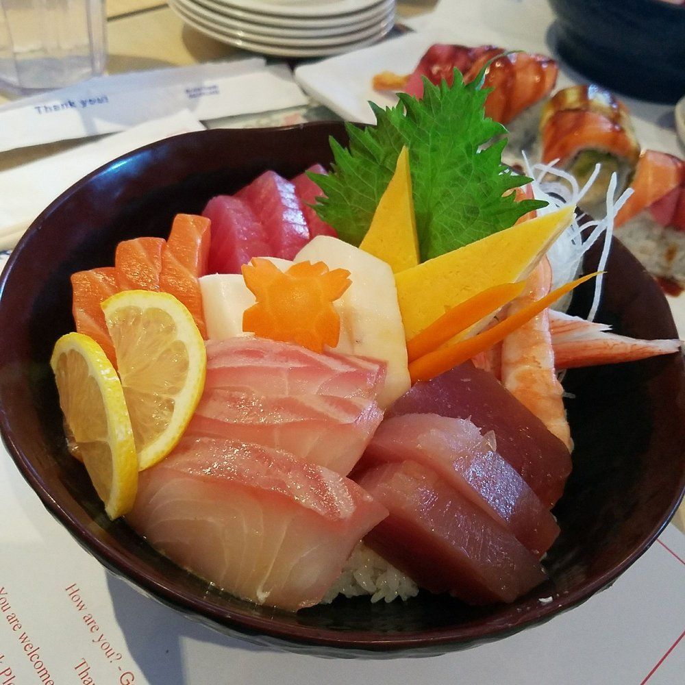 HOME [www.sushiumihaciendaheights.com]