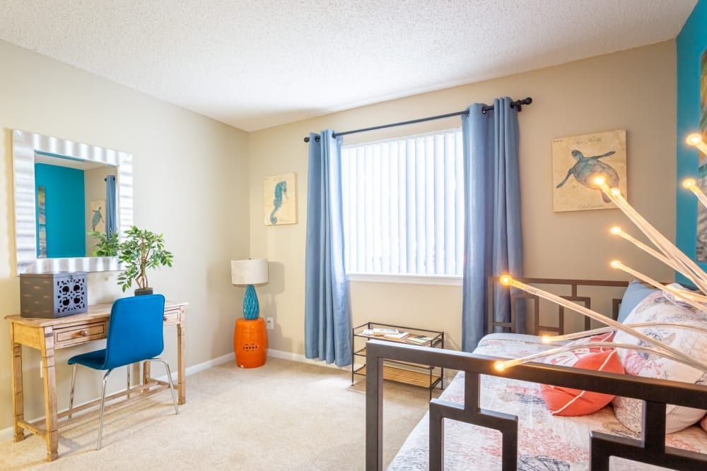 Apartments for Rent in Miami, FL | Palmetto Place
